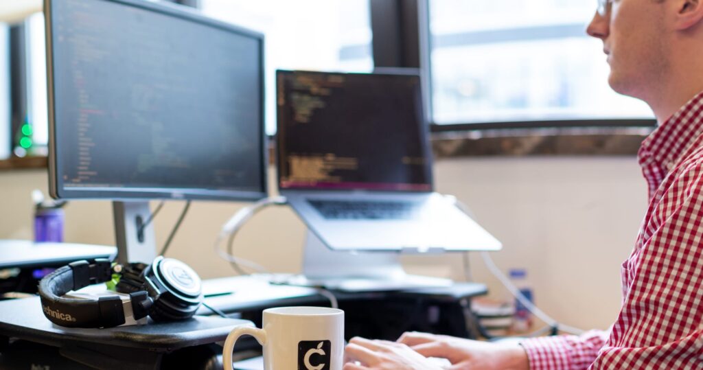 Lineage Logistics — Detroit Labs